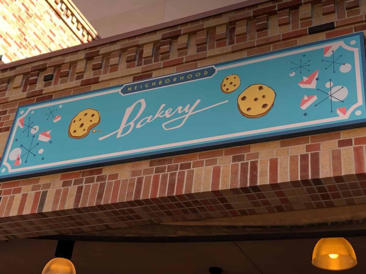 REVIEW: An Incredible Celebration - Lunch at Neighborhood Bakery (Num ...