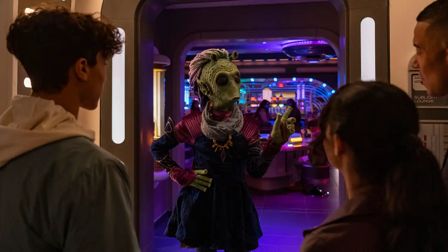 Impressive Articulated Rodian Ouannii Character on Star Wars: Galactic ...