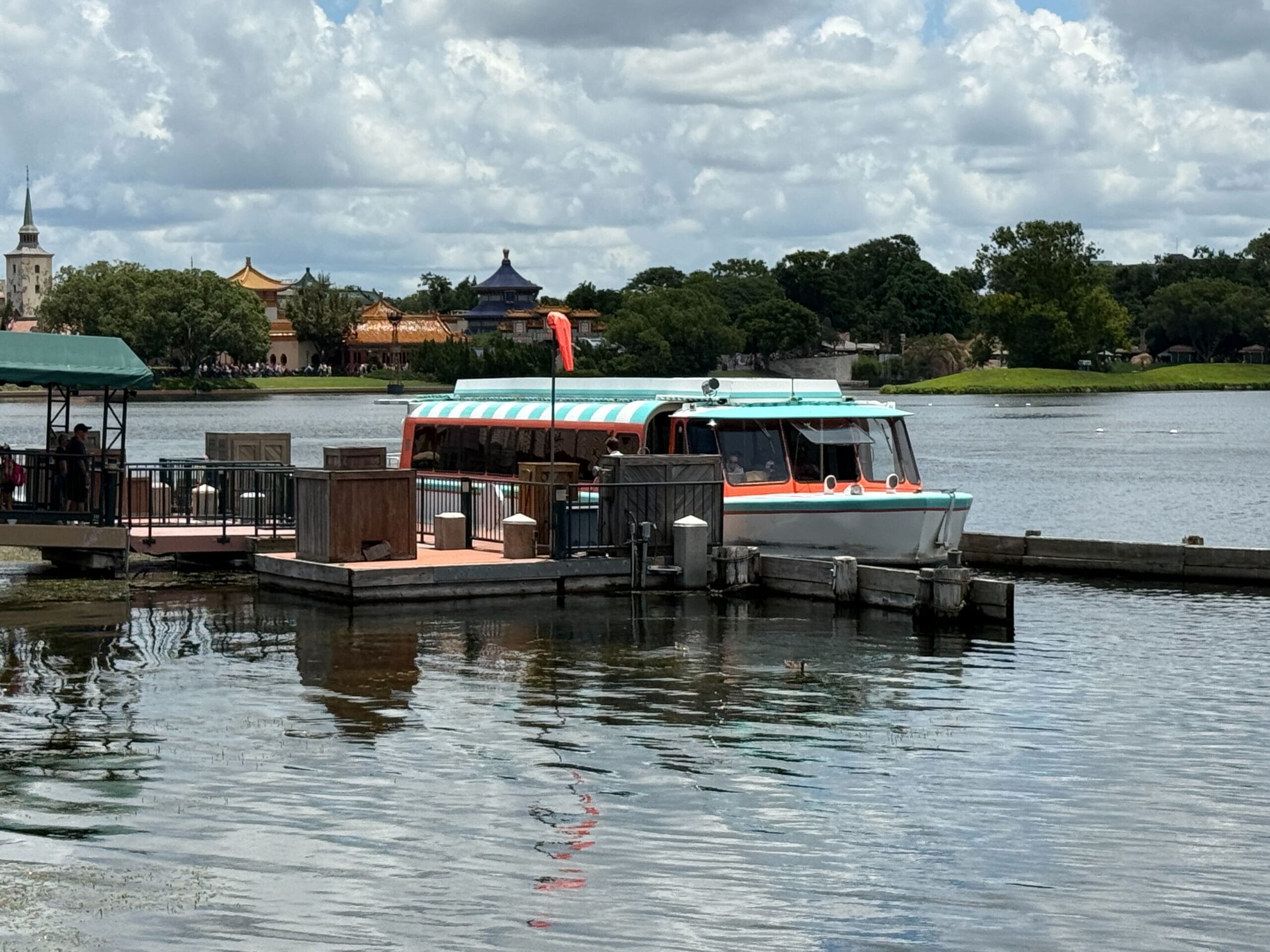 Friendship Boat Transportation Returns Between Canada and Germany in ...