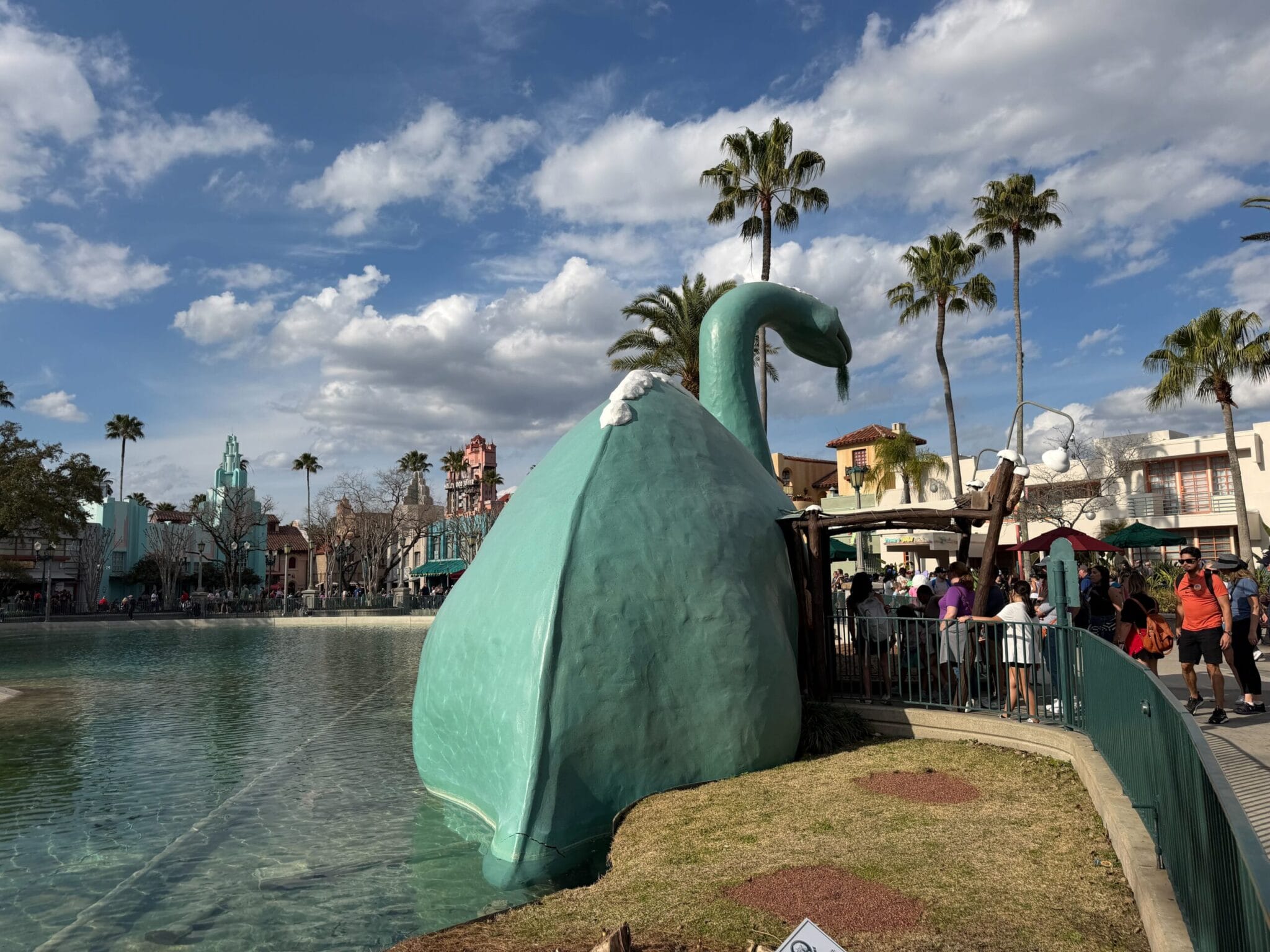 Gertie the Dinosaur Visibly Cracked at Disney’s Hollywood Studios ...