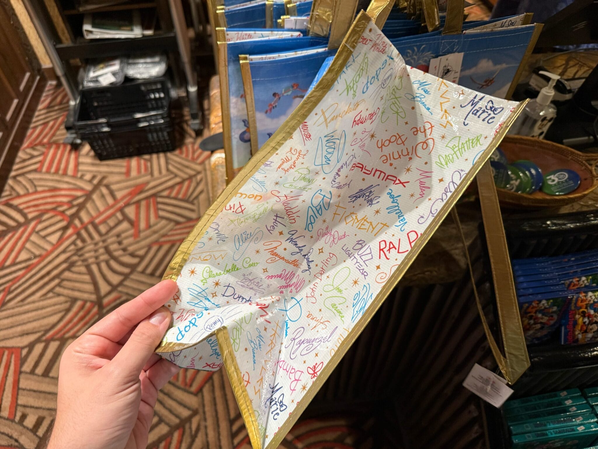 New Reusable Bags Available at Walt Disney World Feature a Variety of ...