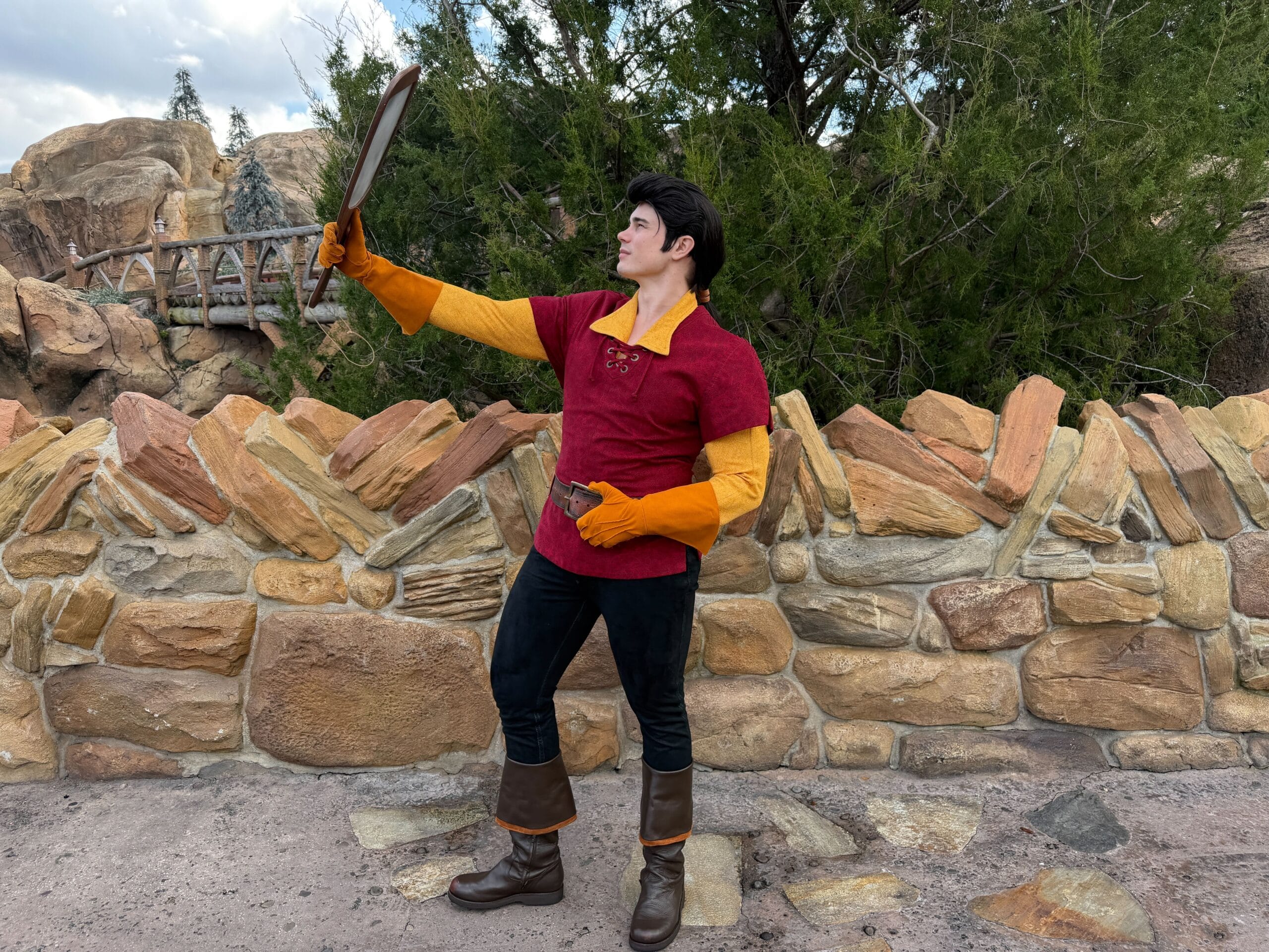 Rare Disney Couples Meet Guests at Magic Kingdom for Valentine’s Day ...