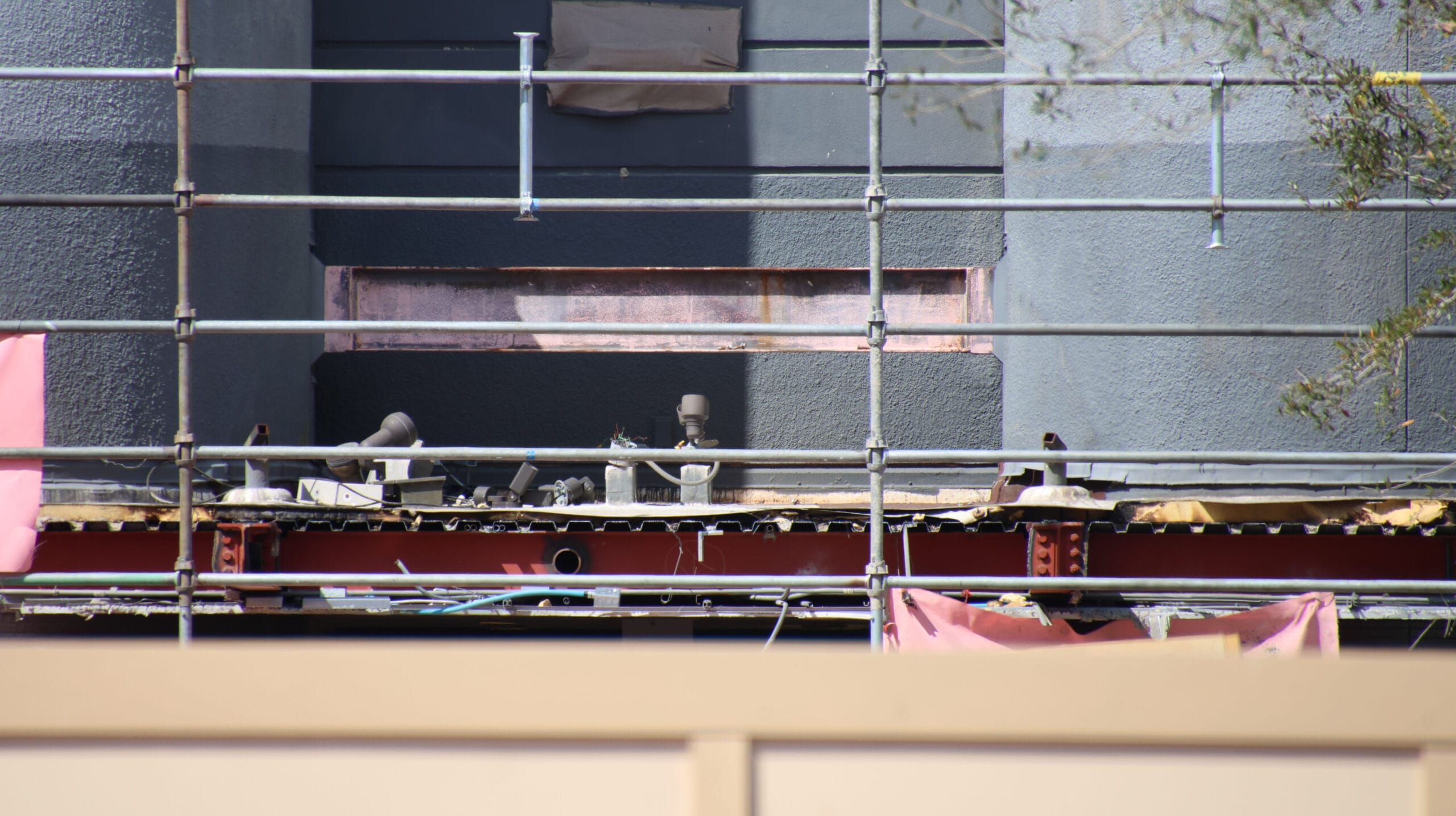 Animation Courtyard Repaved, Launch Bay Overhang Removed at Disney's ...