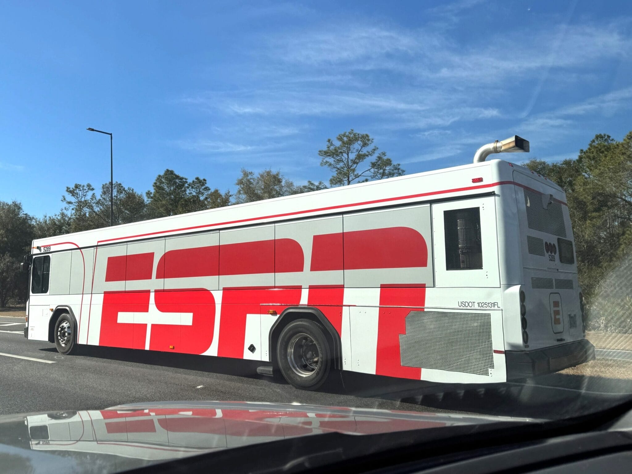 Walt Disney World Bus with ESPN Wrap Spotted - Disney by Mark