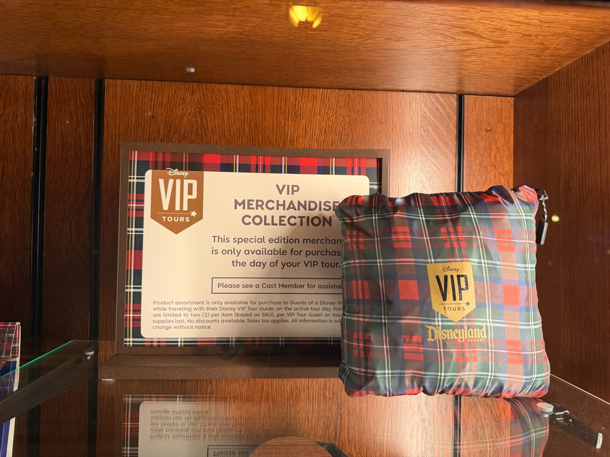 Hatbox Ghost Pin, Loungefly Backpack and More in Latest Exclusive VIP ...