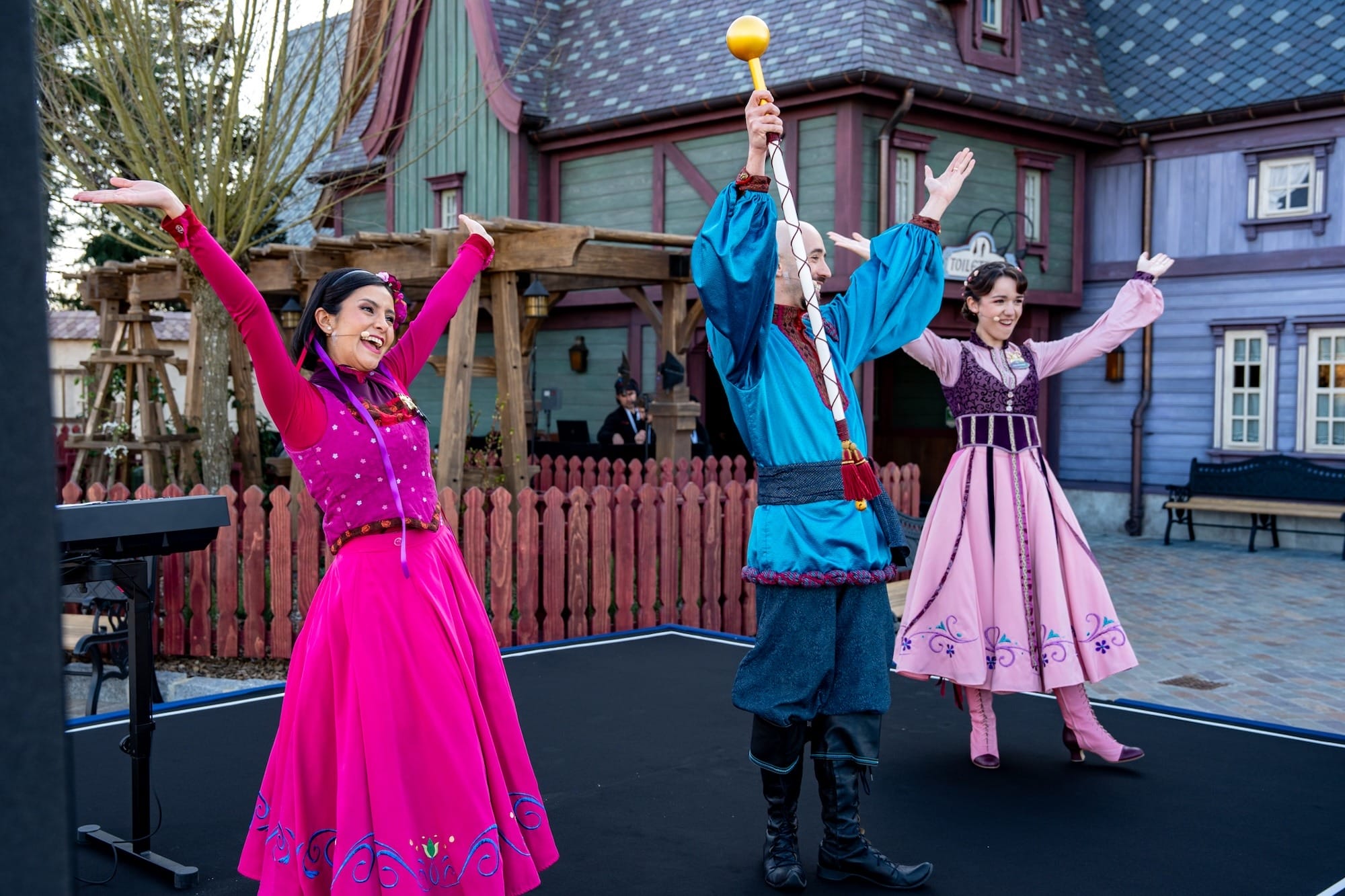 World of Frozen Cast Members Receive New Nametags in Special ...