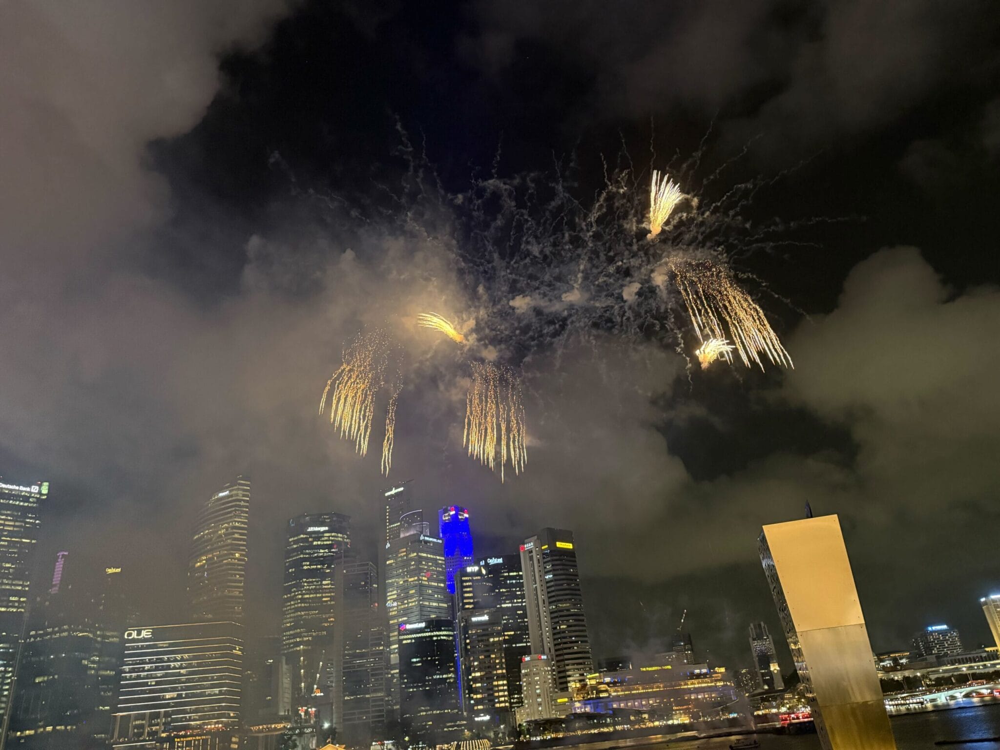 VIDEO: Full Spectacular Disney Drone and Fireworks Show Marks Adventure ...