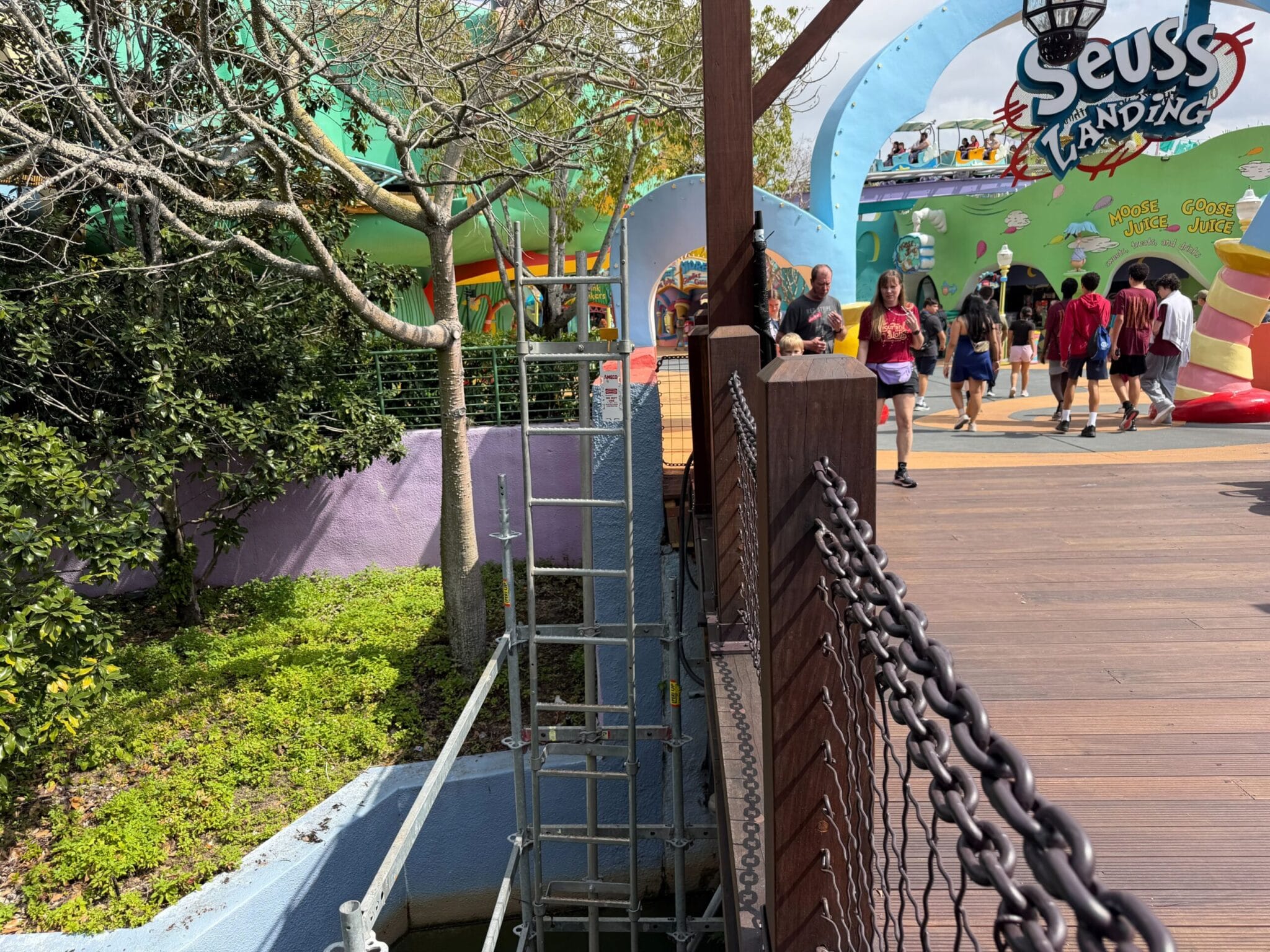Wizarding World Bridge Closed, Lost Continent Bridge Construction ...