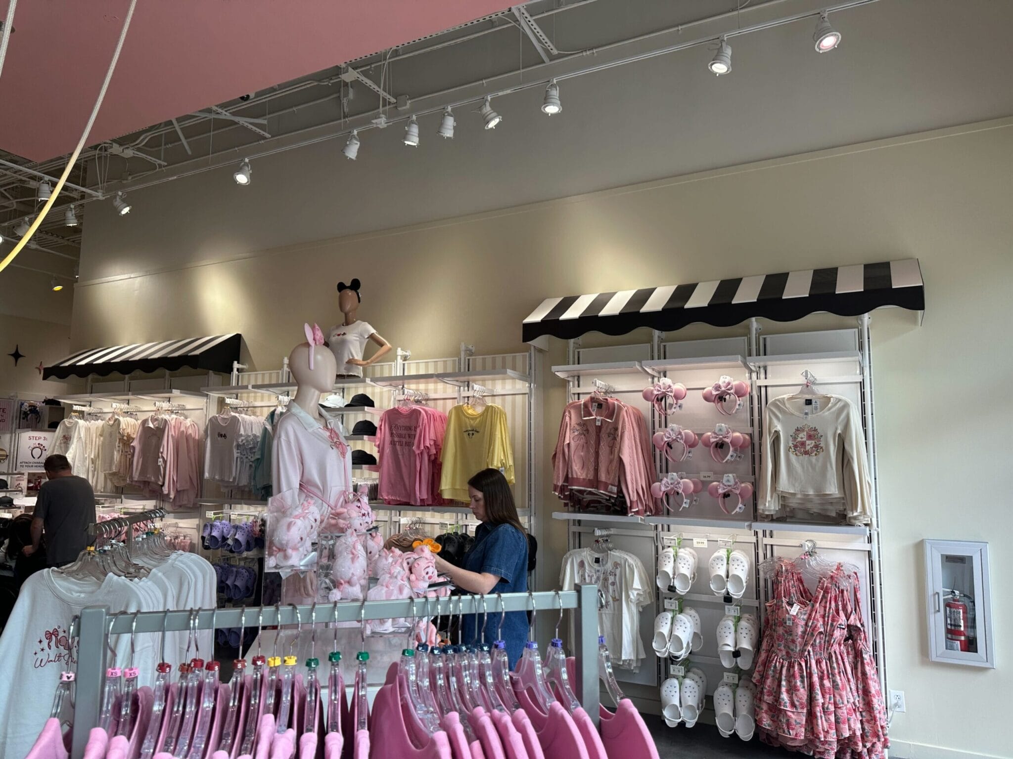 Disney Ever After at Disney Springs Swaps Emojis for More Sophisticated ...
