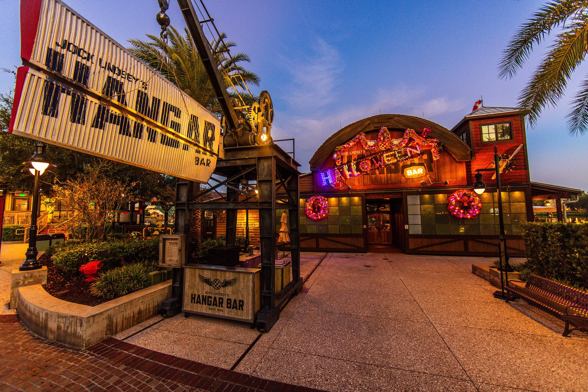 Pluto's Pumpkin Pursuit, Jock Lindsey's Halloween Bar, and More Fall ...