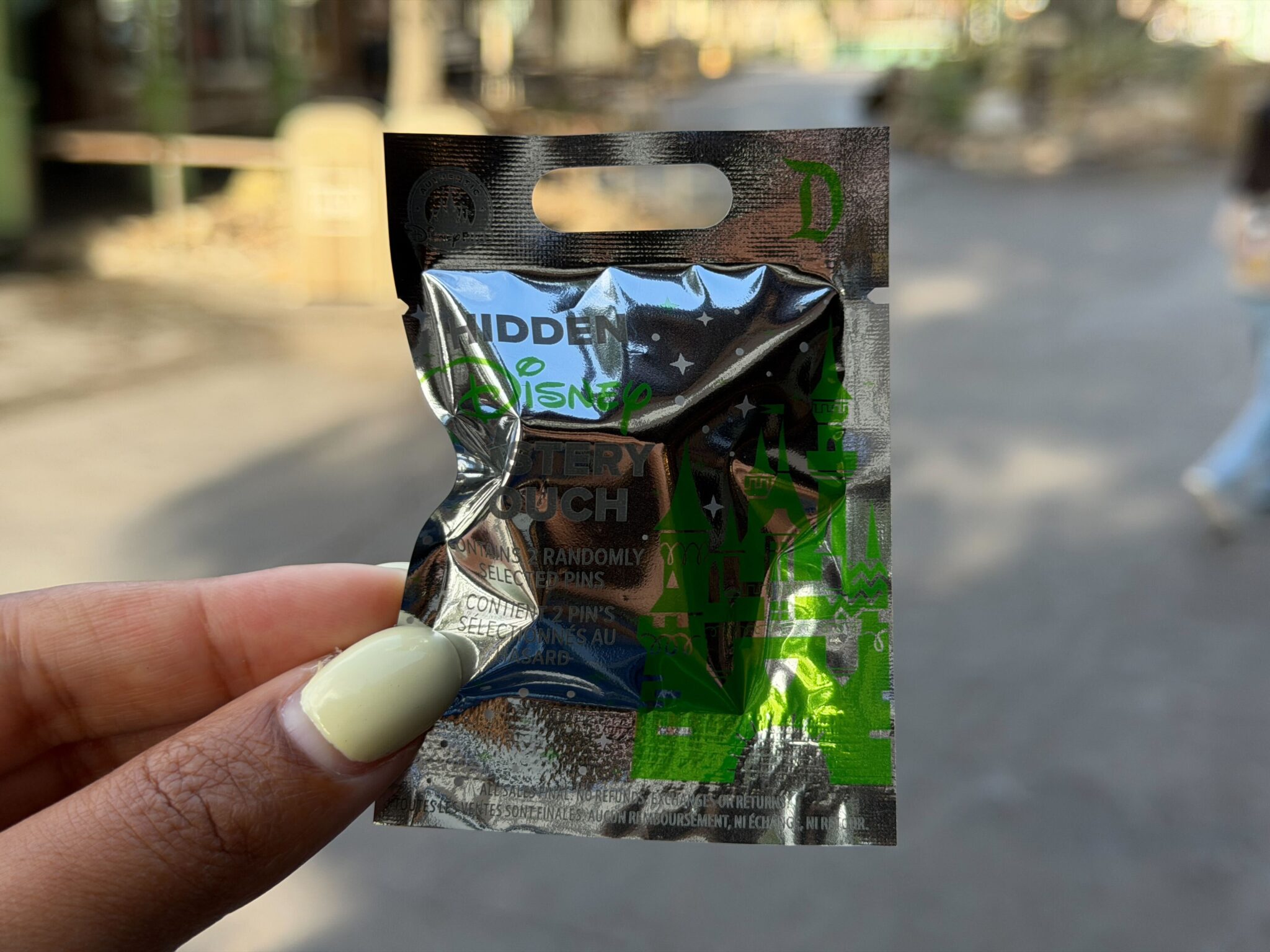 Disneyland Pin Tuesday: Mystery Pin Pouch, ‘Pooh’ Map, Magical Theater ...