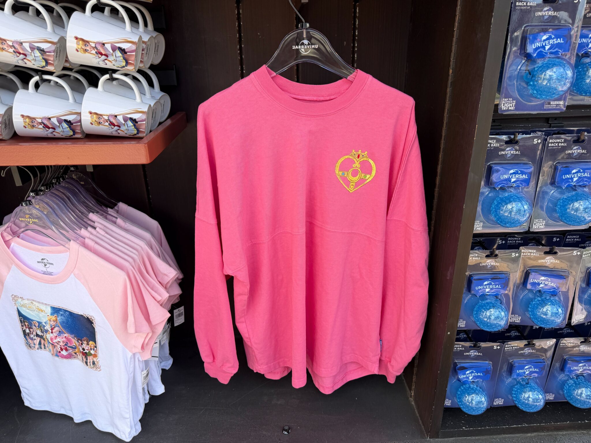 ‘Sailor Moon’ Merch From Fan Fest Nights Arrives at Universal Orlando ...