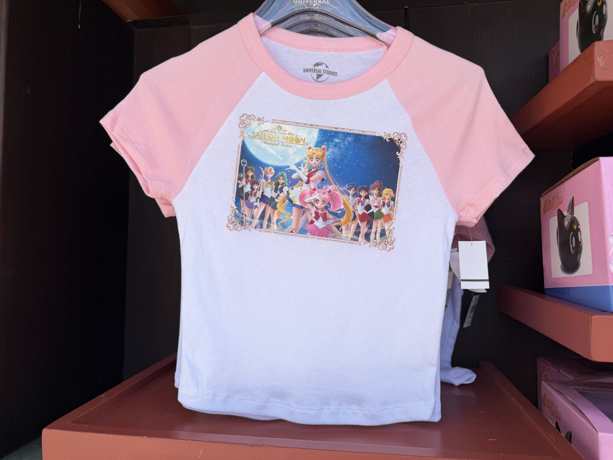‘Sailor Moon’ Merch From Fan Fest Nights Arrives at Universal Orlando ...