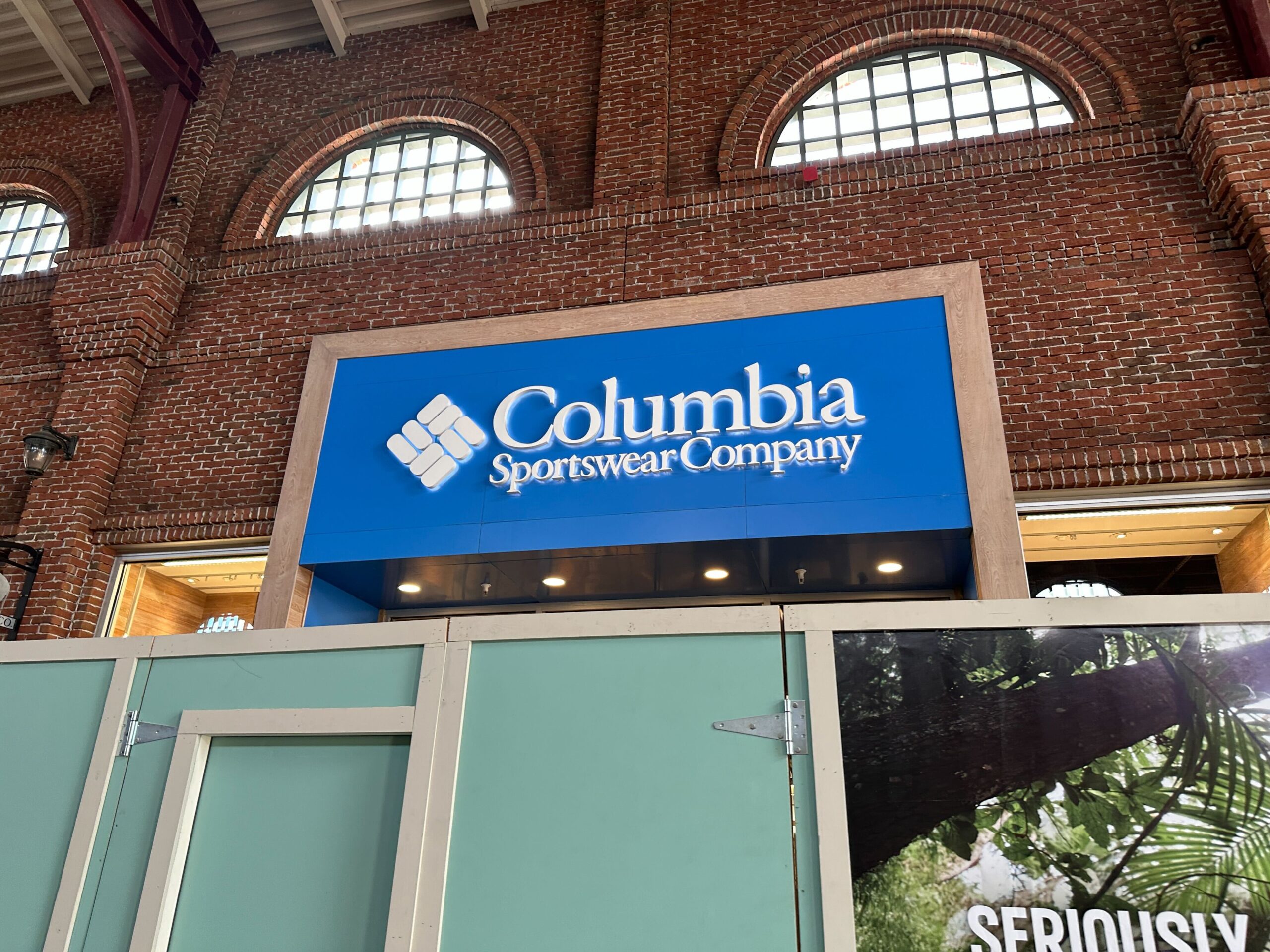 Construction Walls Installed Around Columbia Sportswear Store at Disney ...