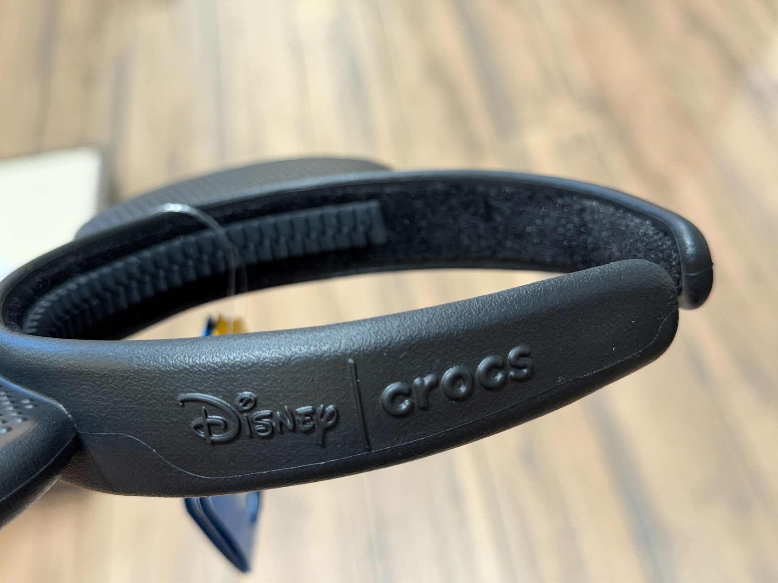 Mickey & Minnie Ear Headbands by Crocs Arrive at Disneyland - WDW News ...