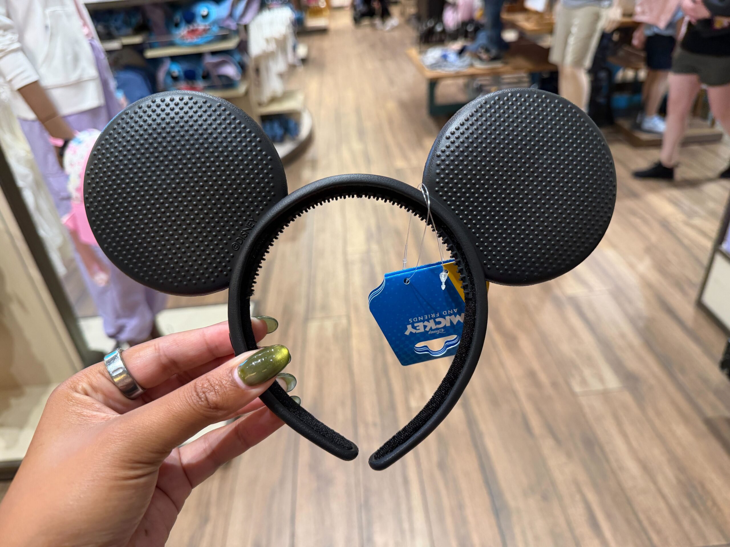Mickey & Minnie Ear Headbands by Crocs Arrive at Disneyland - WDW News ...