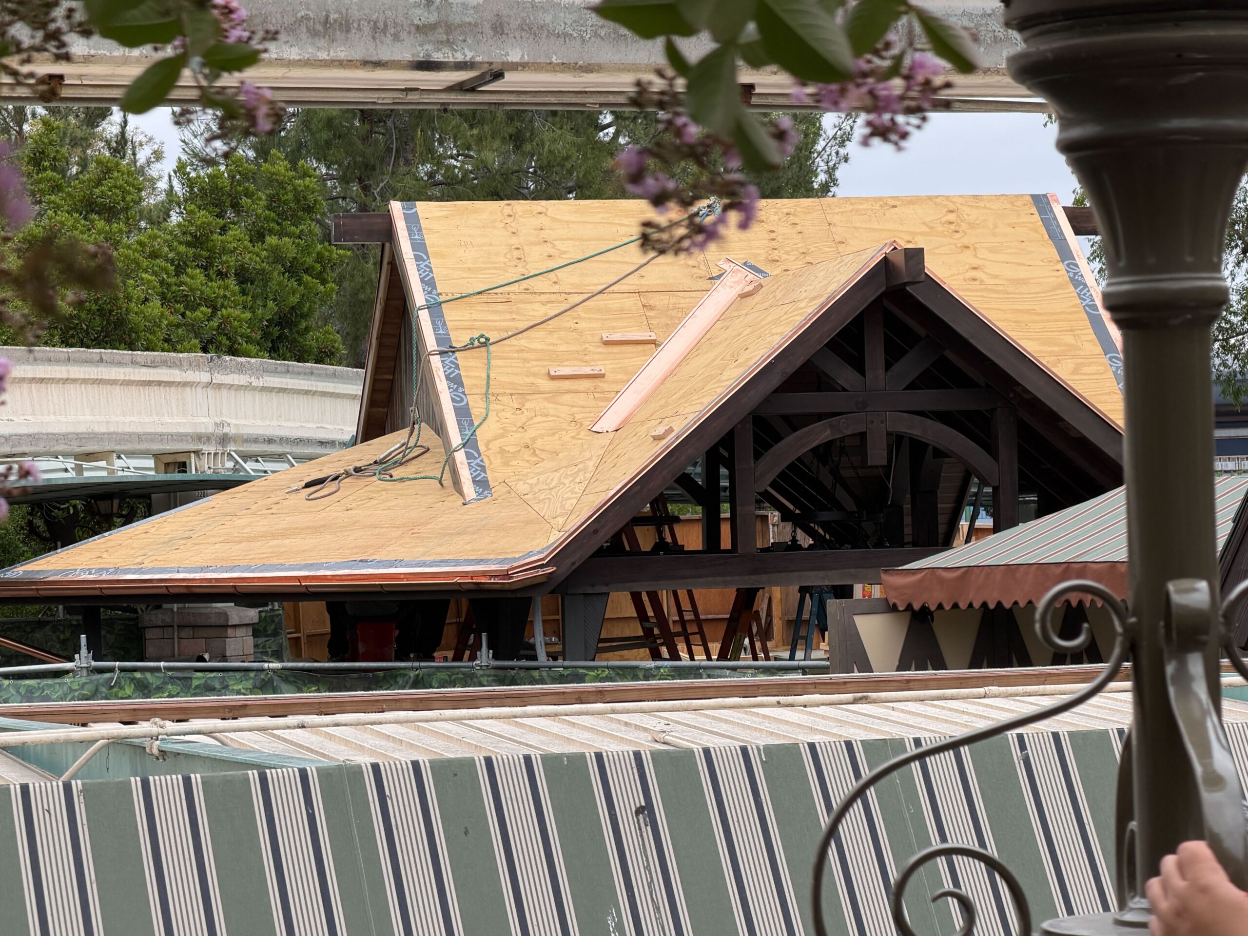 Mystery Structure Next to Edelweiss Snacks Gets Roof as Construction ...