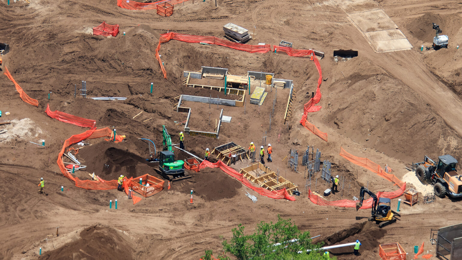 Mayan Temple for Future Indiana Jones Ride Begins to Take Shape at ...