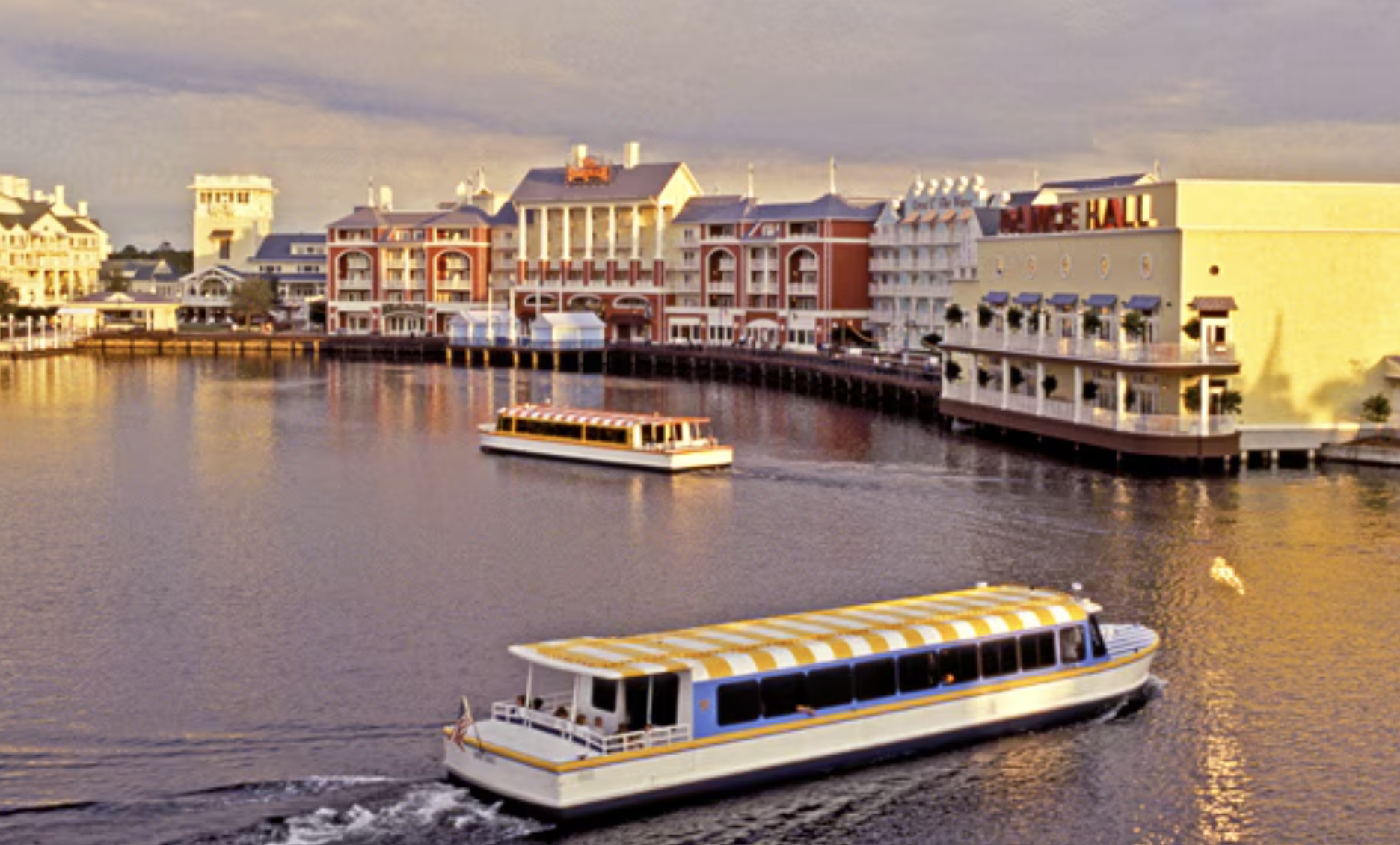 Disney Vacation Club Adds New Grand Villa Booking Options for BoardWalk ...
