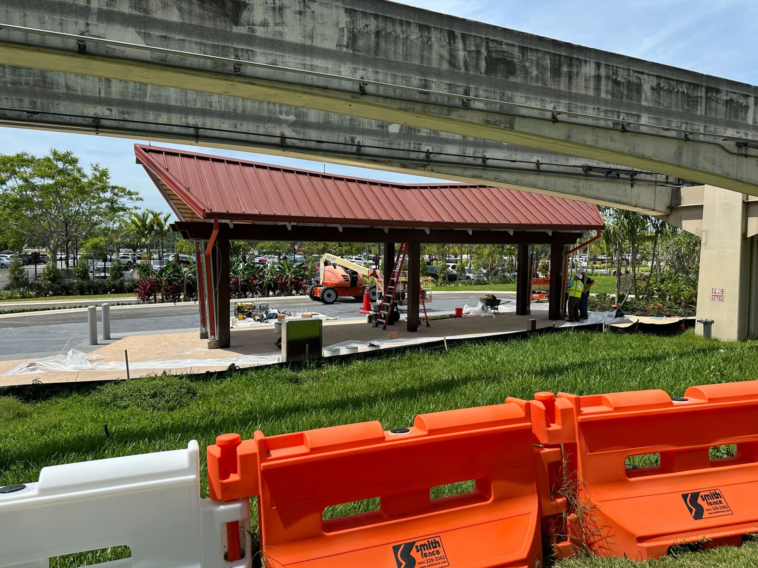 Update on the New Bus Depot Coming to Disney's Polynesian Village ...