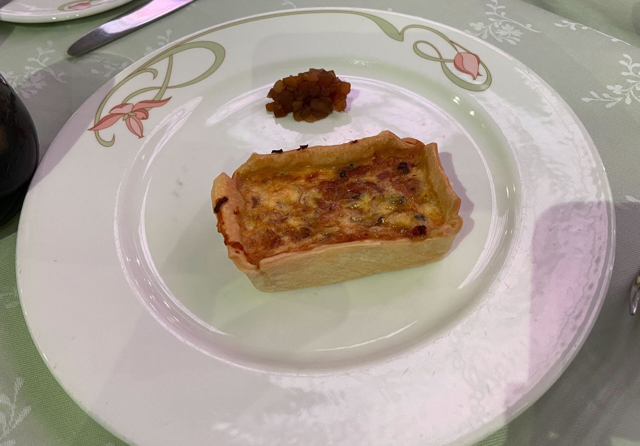 Animator's Palate, Enchanted Garden, and More Disney Cruise Line ...