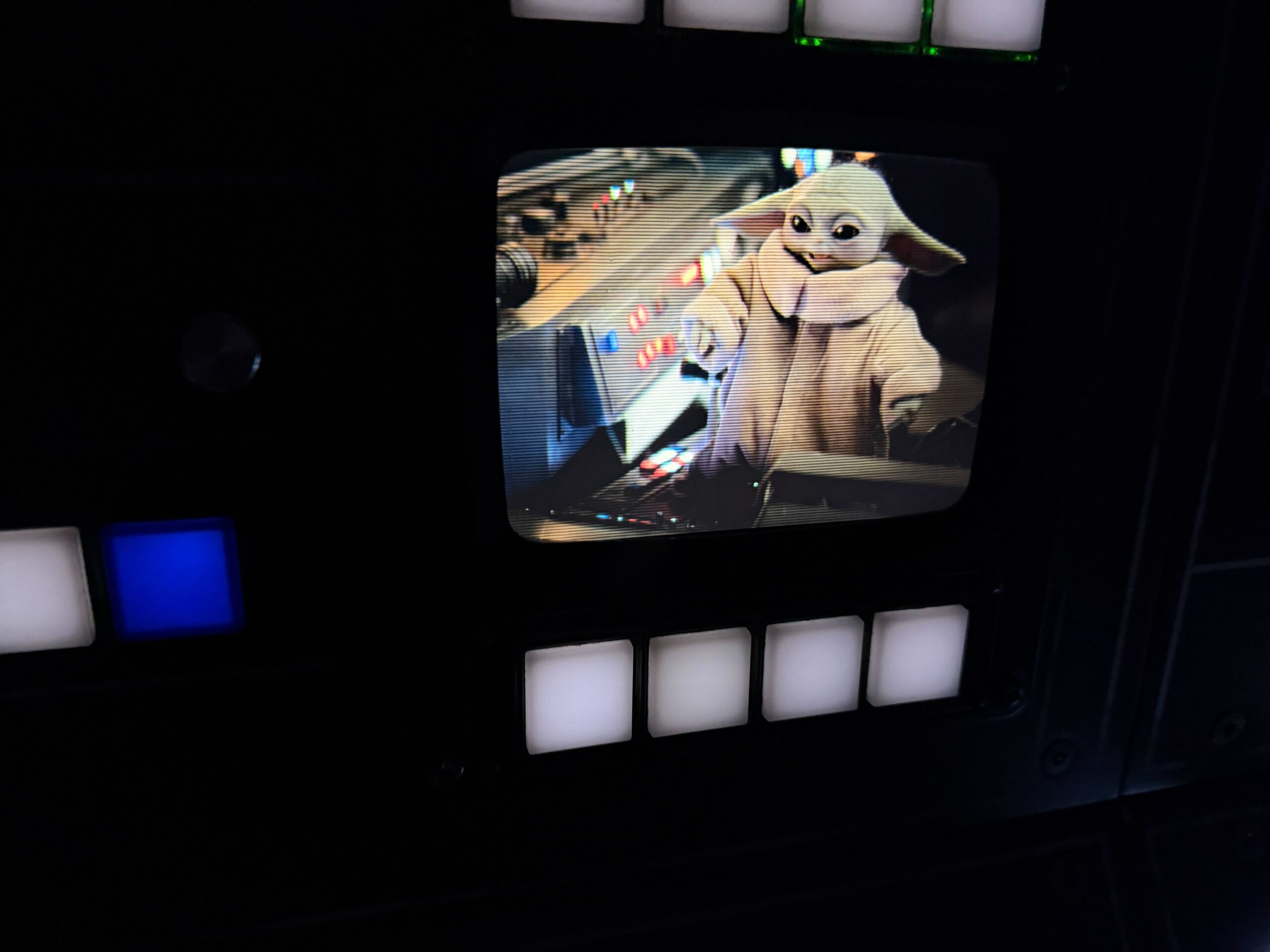 PHOTOS, VIDEOS: The Mandalorian and Grogu Mission Overlay at Millennium ...