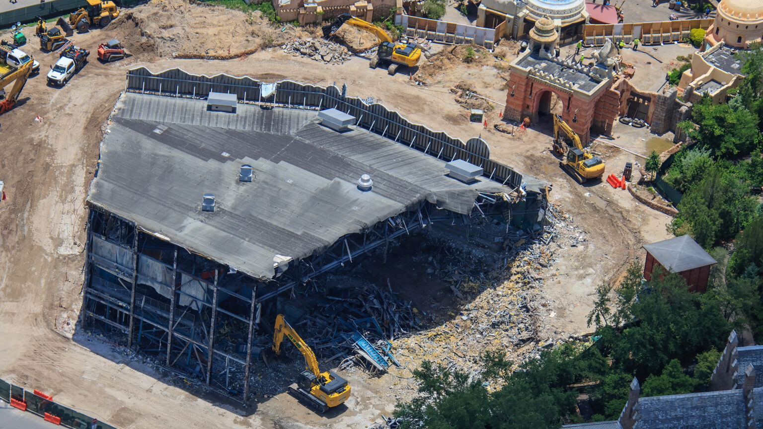 Sinbad Theater Almost Completely Demolished in The Lost Continent at ...