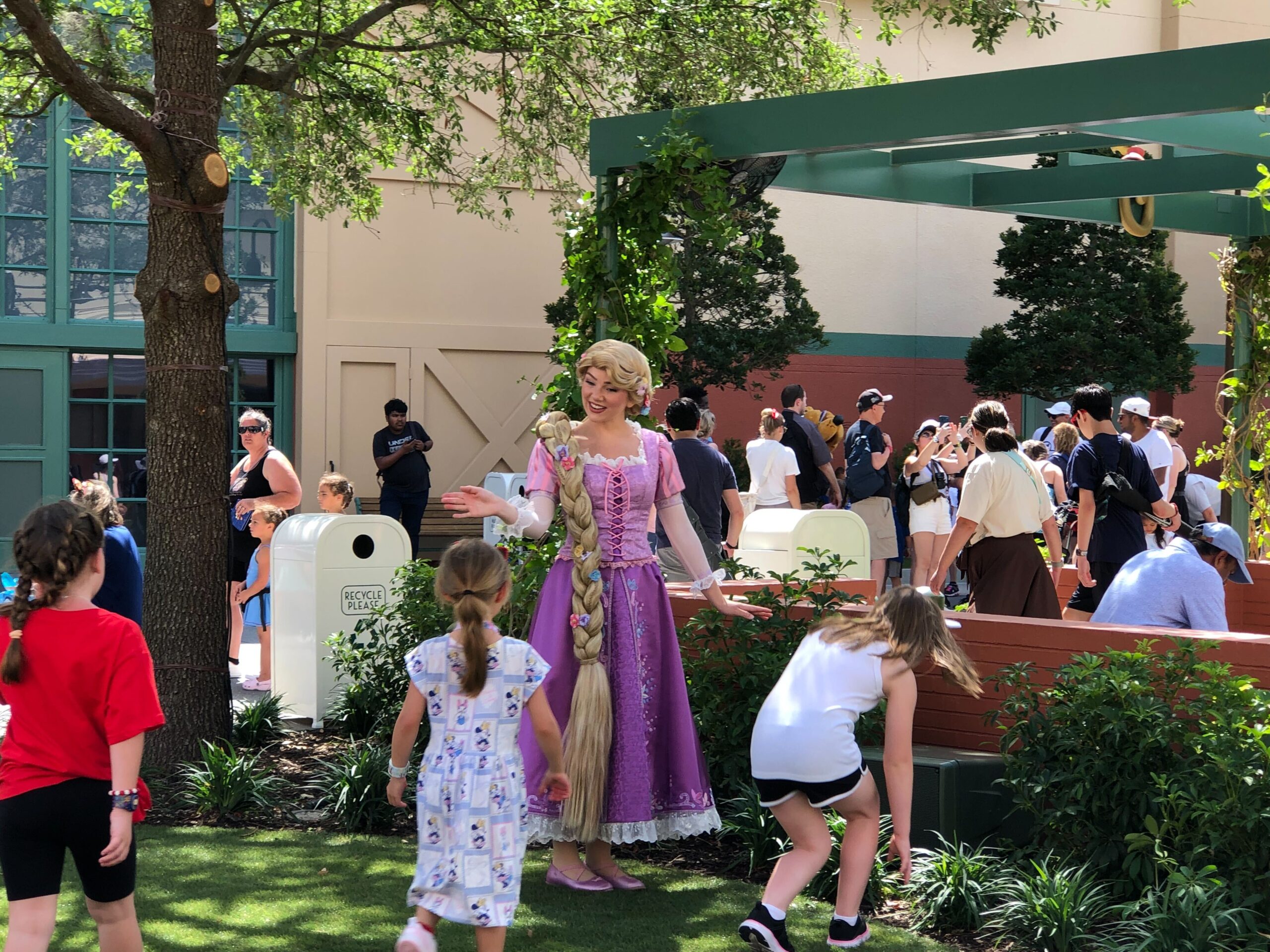 Rapunzel, Goofy, and More Characters Roam Animation Courtyard at Disney ...
