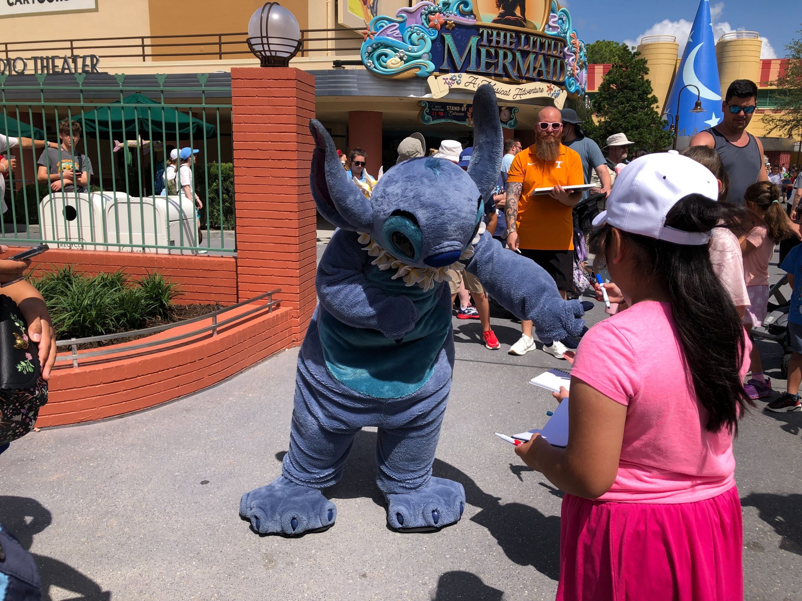 Rapunzel, Goofy, and More Characters Roam Animation Courtyard at Disney ...