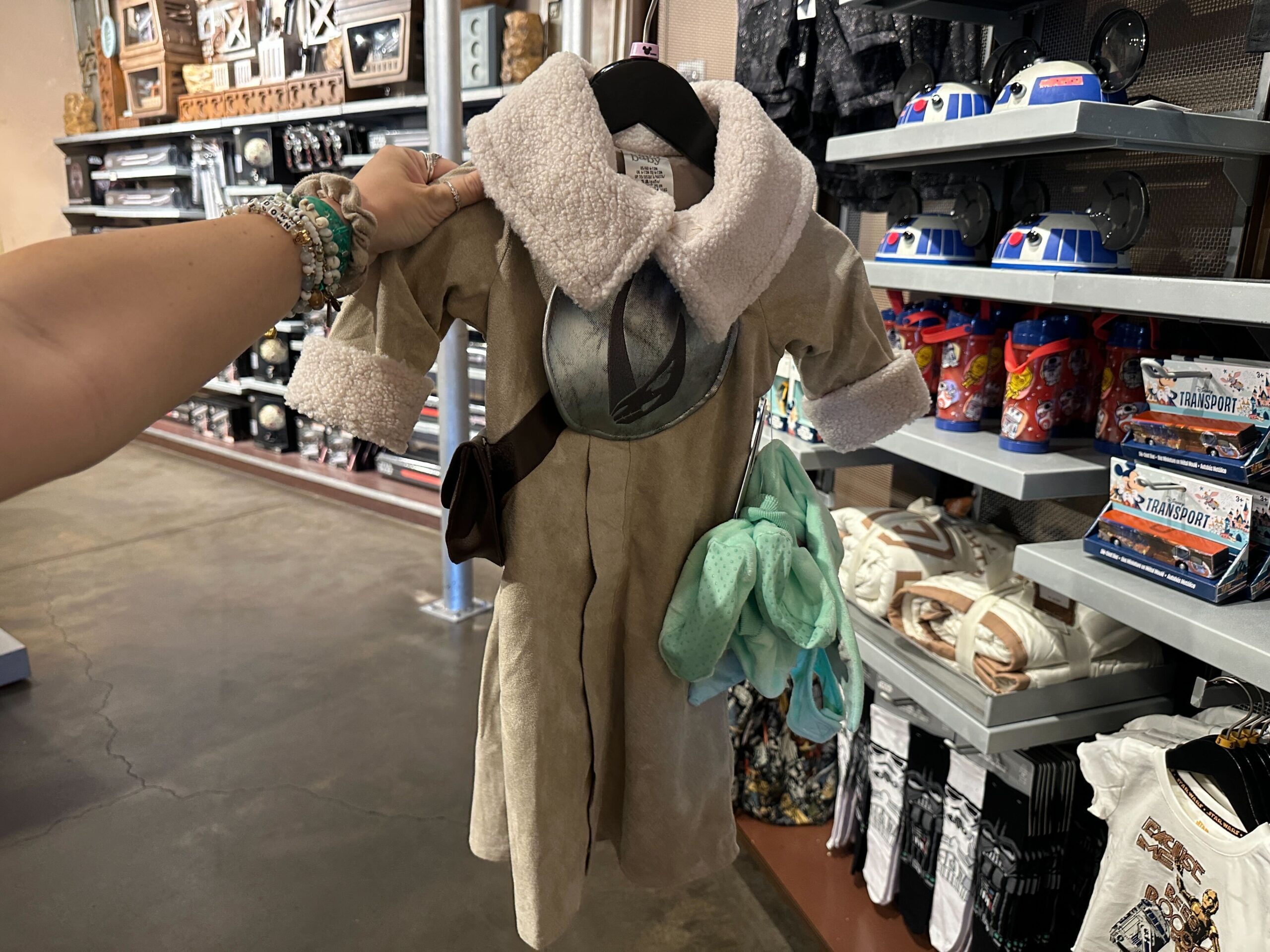 Dress Your Baby Up As Grogu From 'Star Wars' With This New Set - WDW ...