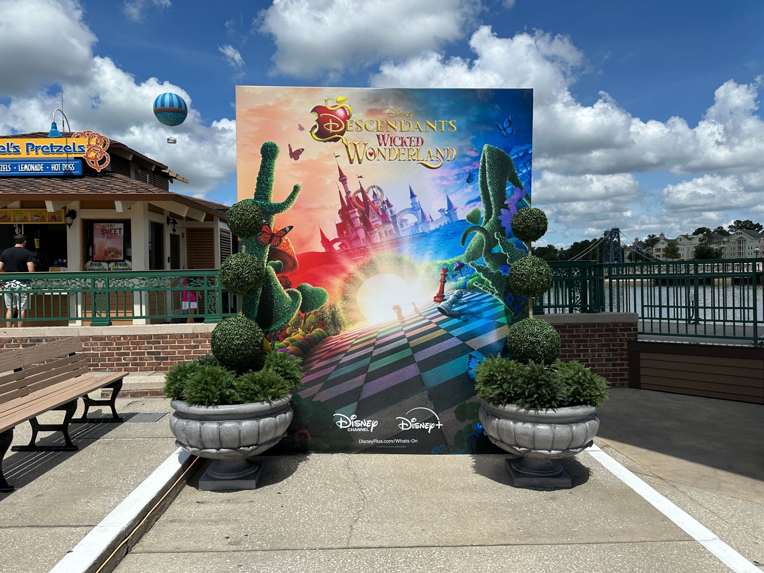 'Descendants: Wicked Wonderland' and 'Camp Rock 3' Photo Ops Installed ...