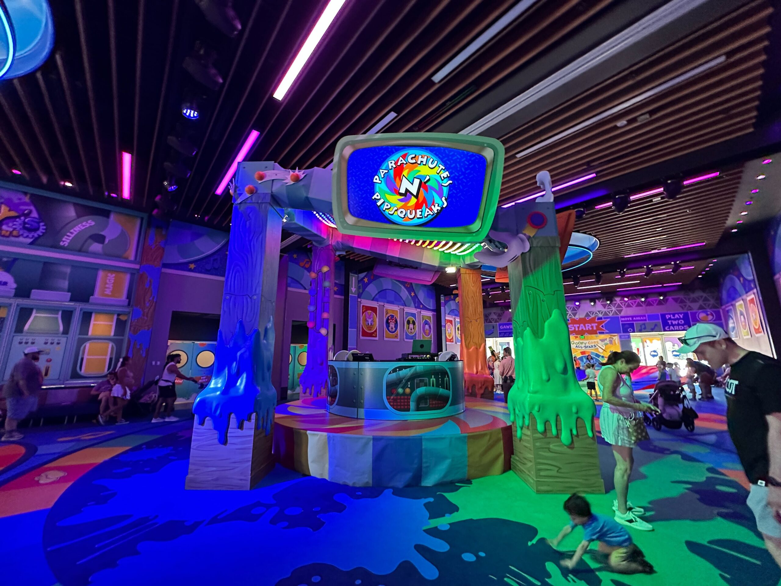 PHOTOS: GoofyCore at CommuniCore Hall Returns for Cool Kids' Summer in ...