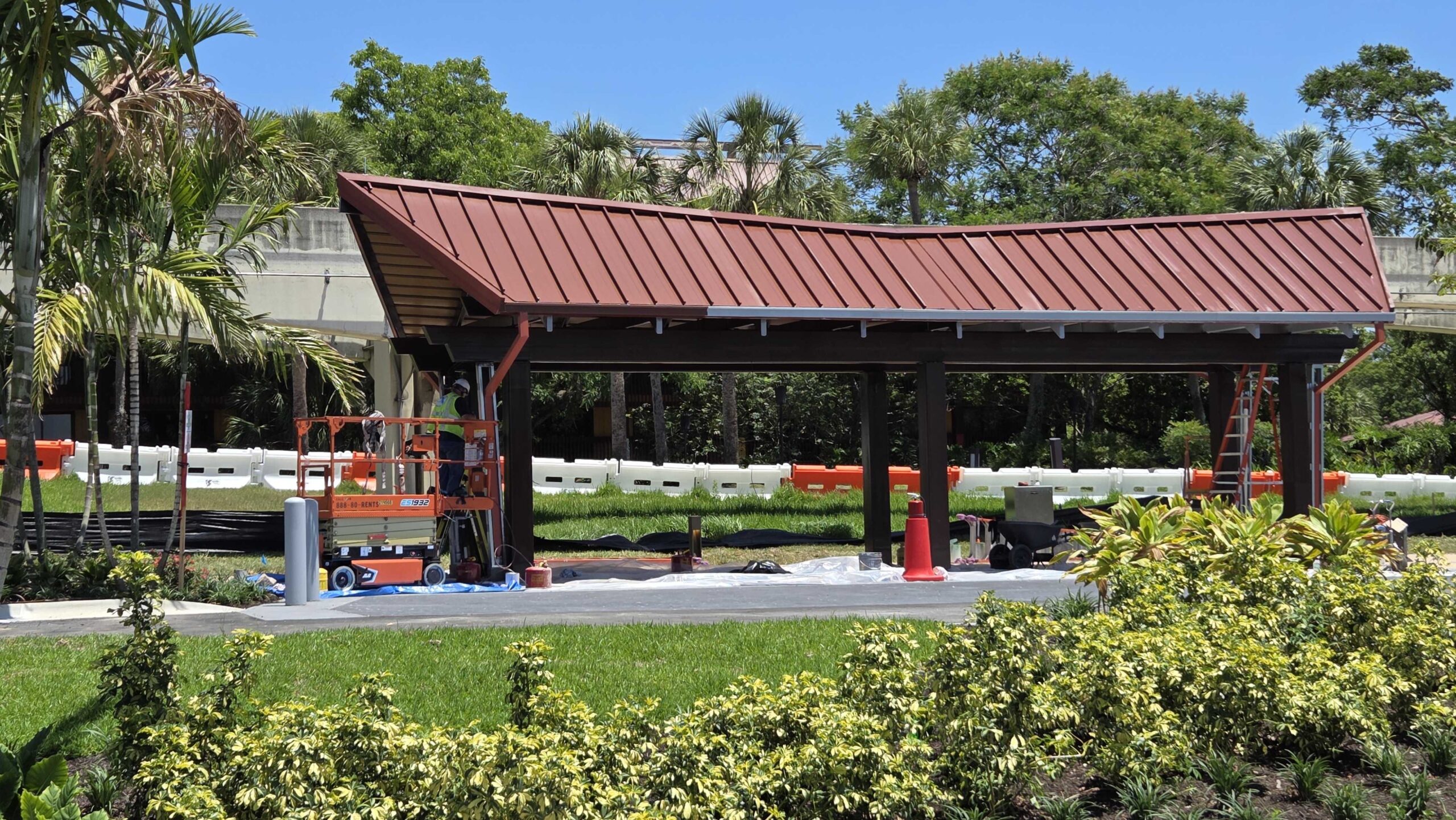 Bus Loop at Disney's Polynesian Village Resort Almost Complete - WDW ...