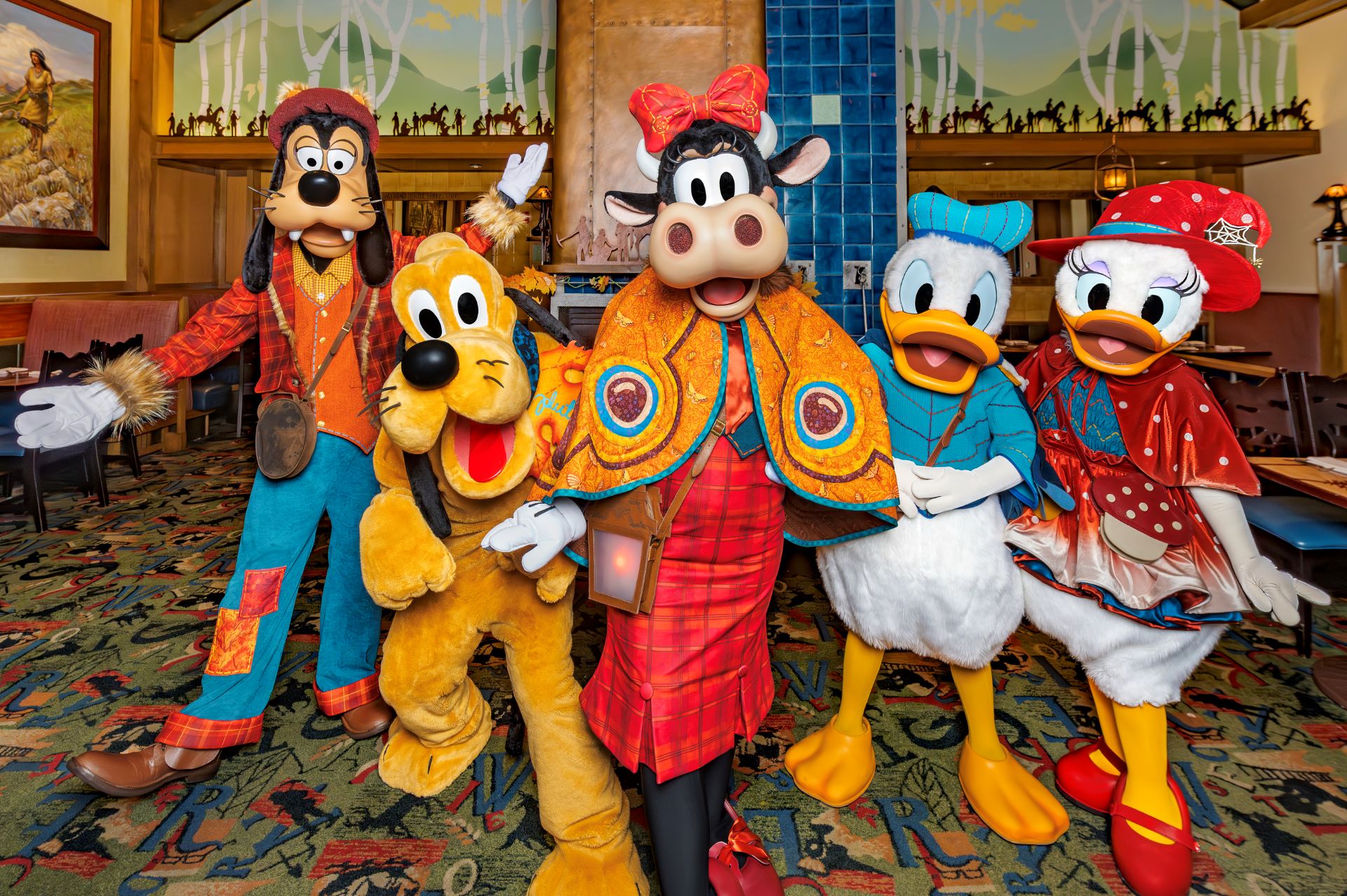 Halloween Character Dining Experiences Returning to Disneyland Hotel ...