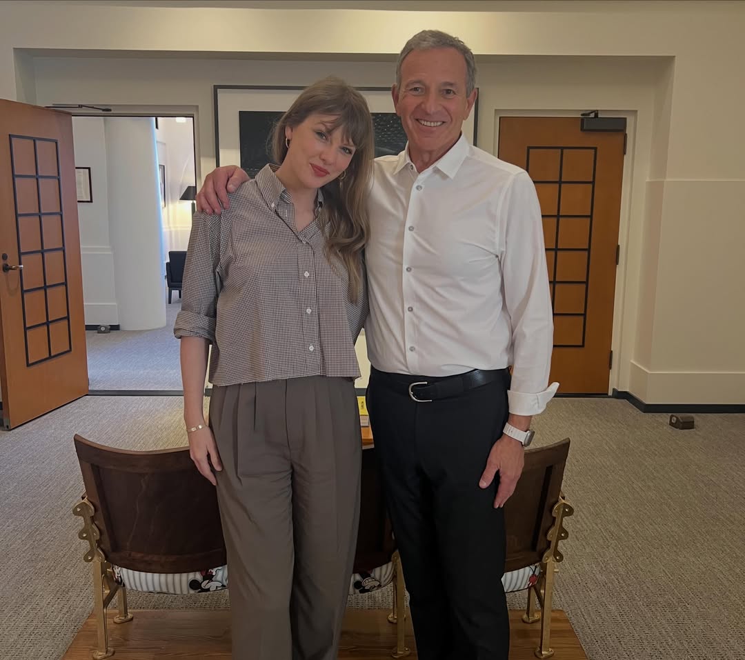Bob Iger Shares Photo With Taylor Swift From One of His Final Days as ...