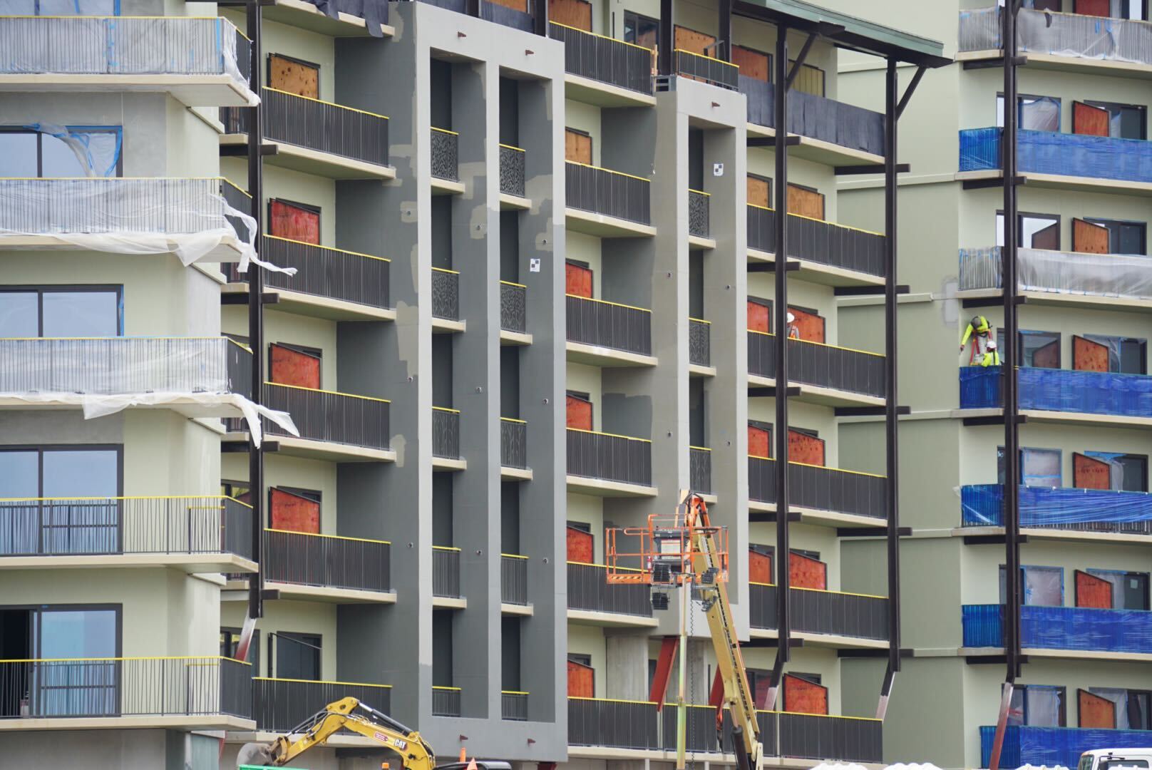 Disney Lakeshore Lodge Construction Progresses Across Waterfront ...
