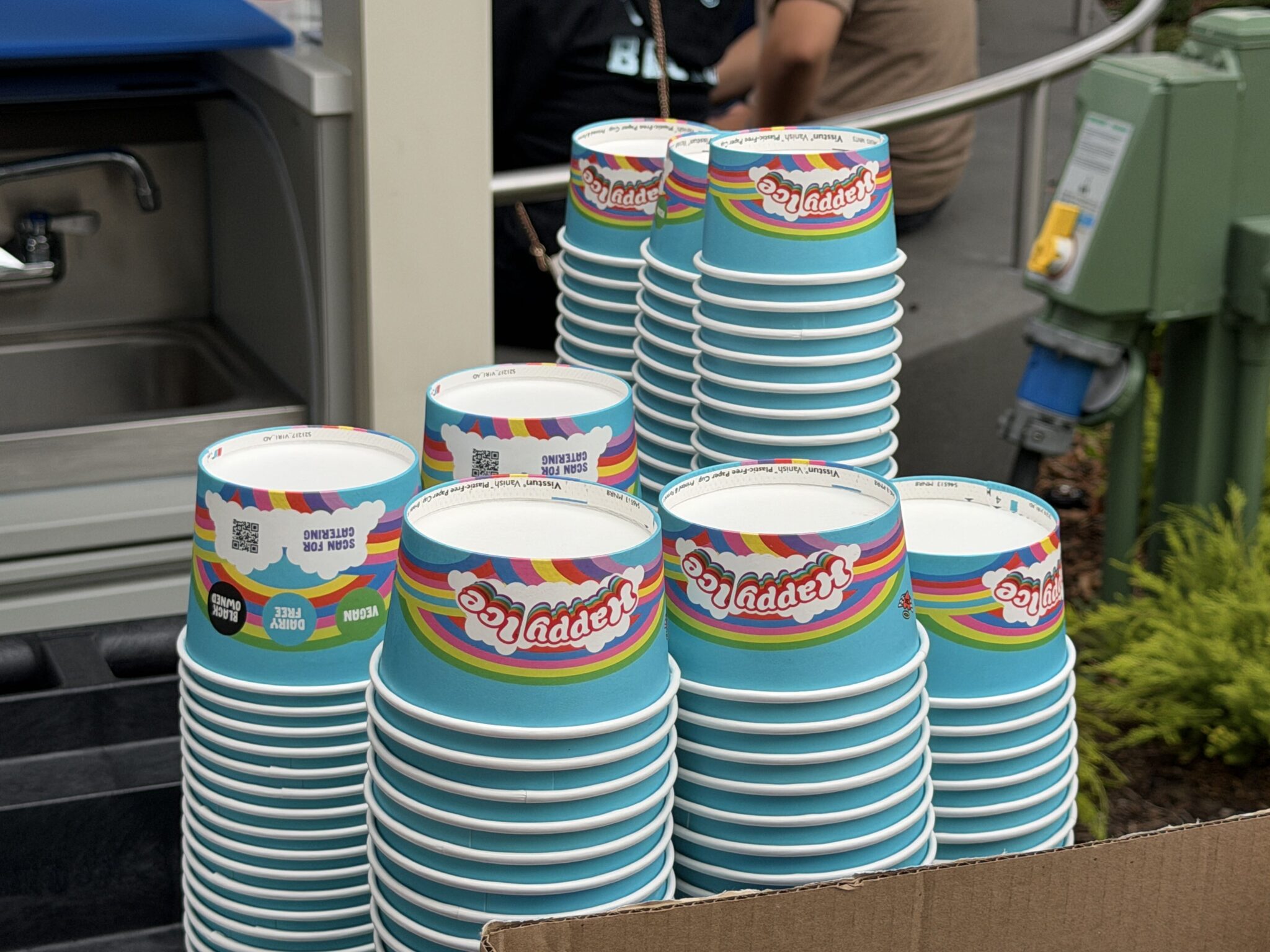 PHOTOS: Happy Ice Returns to Downtown Disney District With First Fully ...
