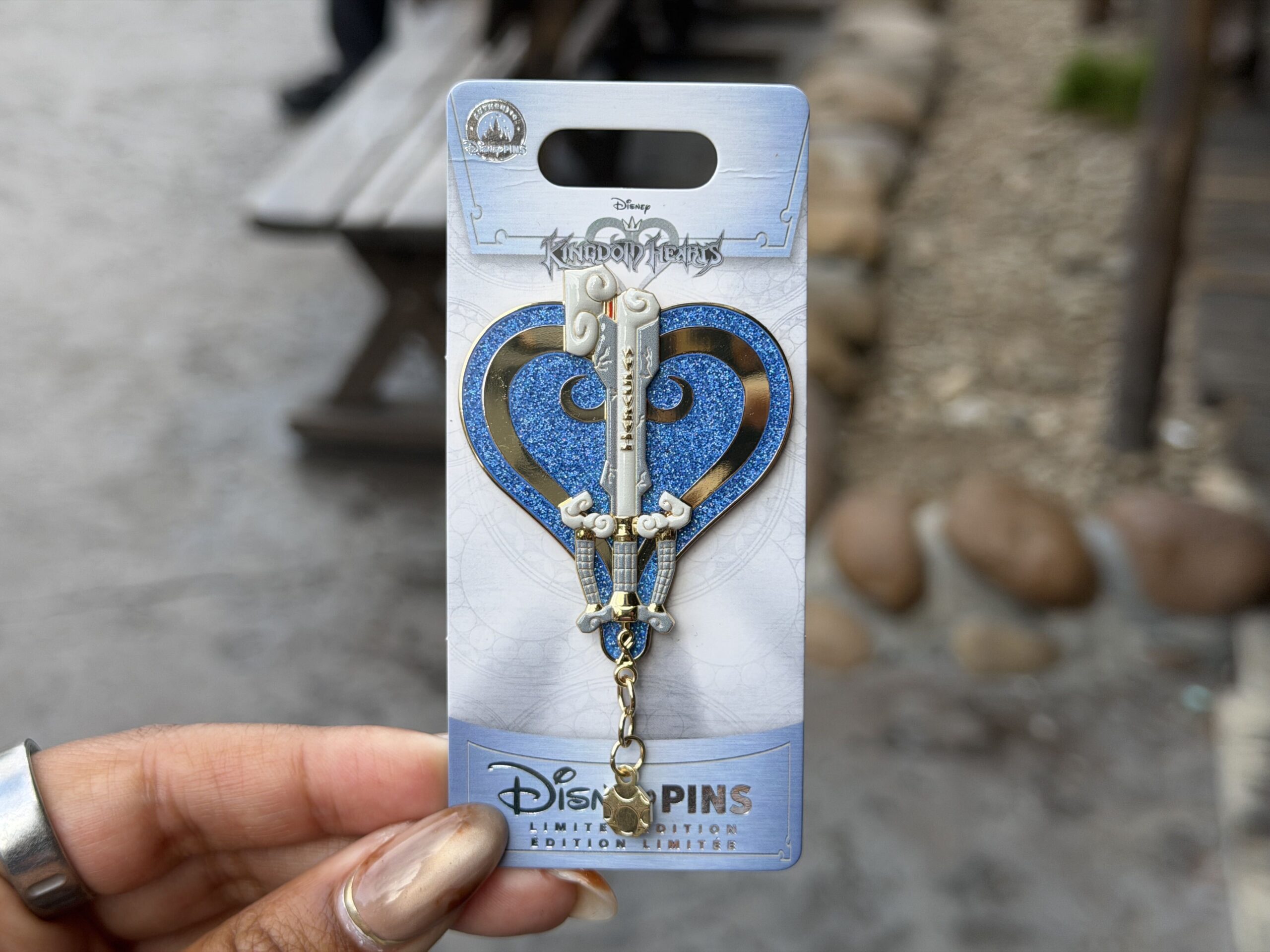 Disneyland Pin Tuesday: Limited Edition Pins From 'Finding Dory ...