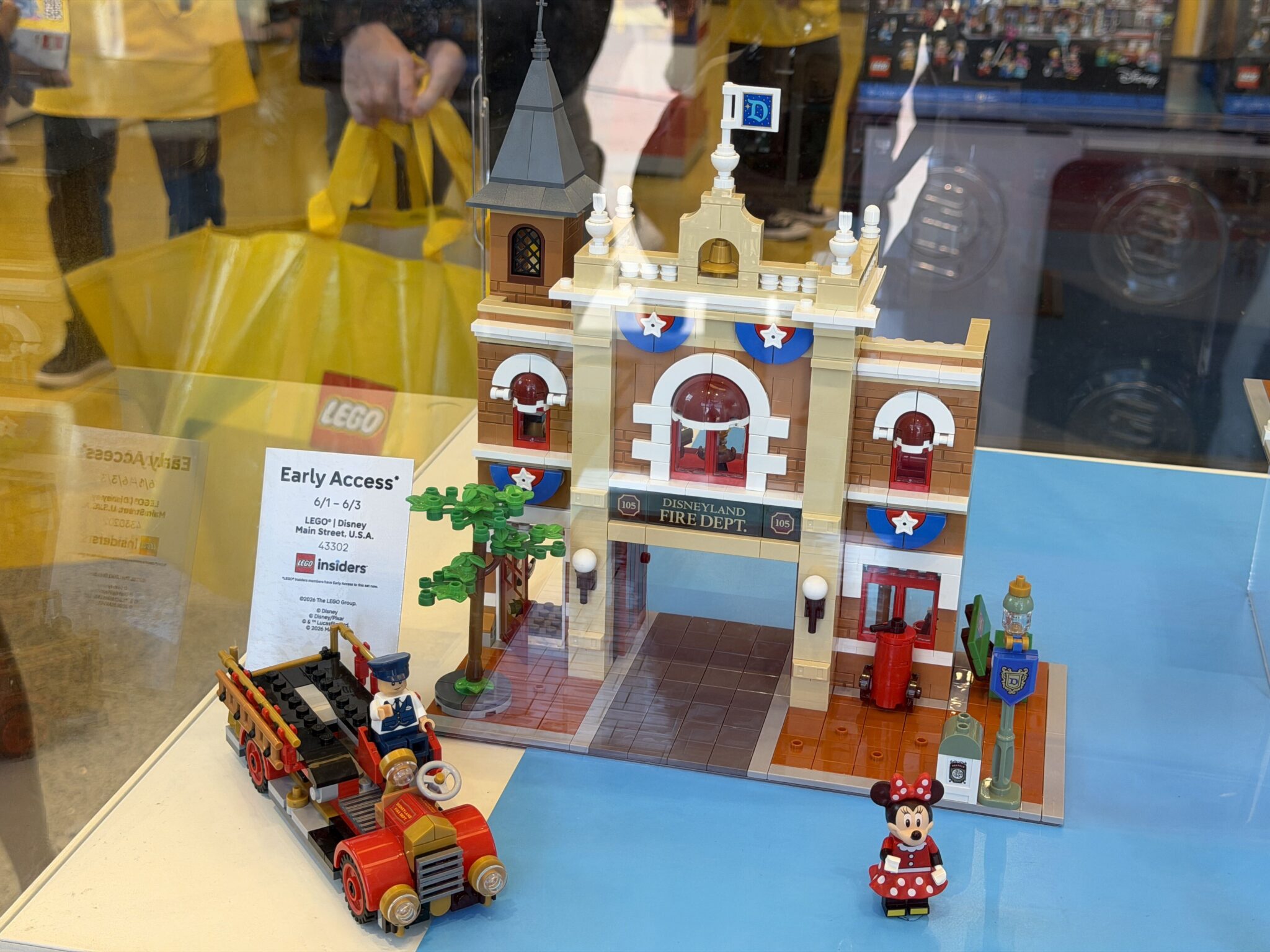 The Main Street U.S.A. LEGO Set is Now Available at Disneyland Resort ...