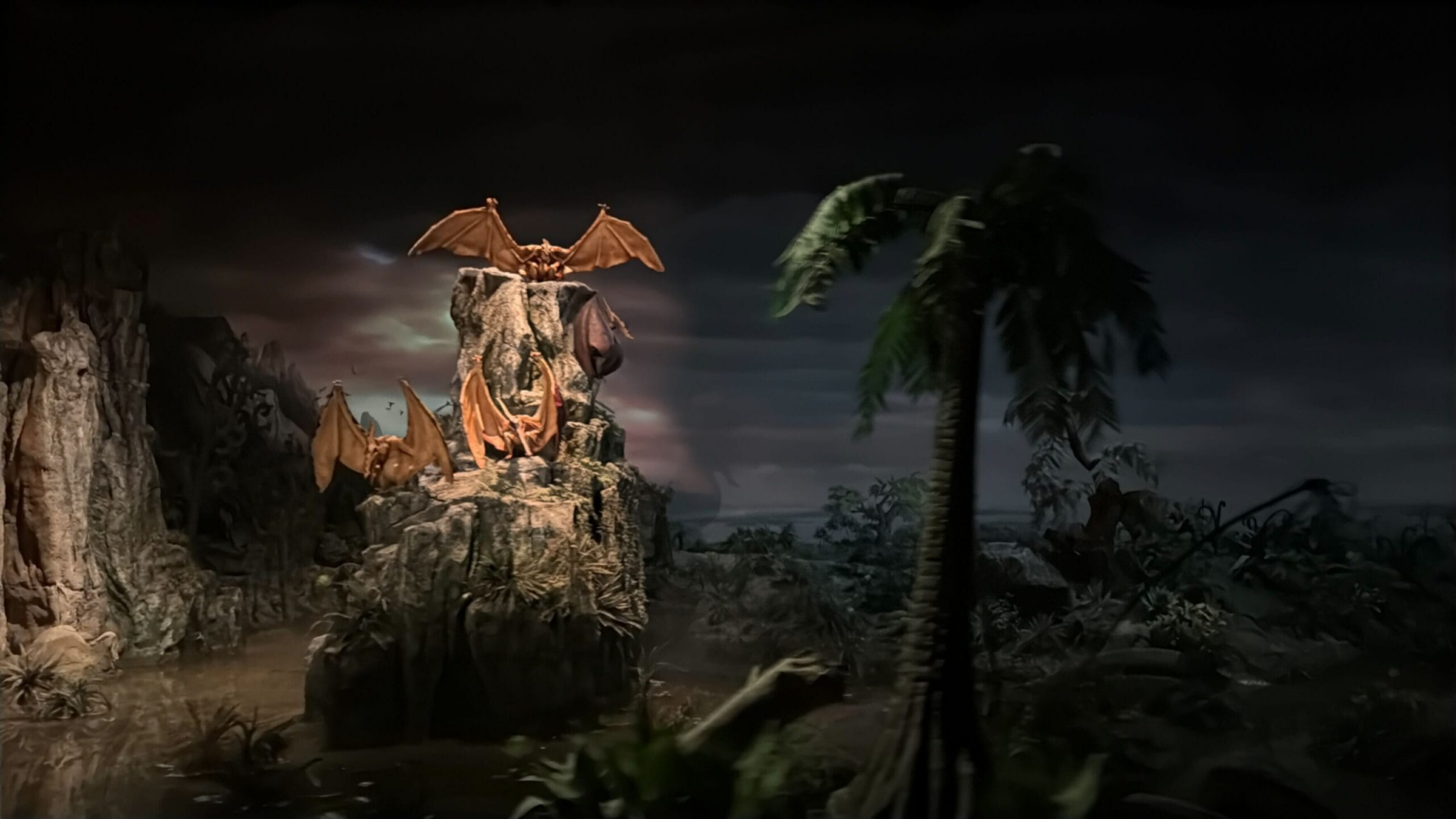 Disneyland Railroad Dioramas Replaced with Cardboard Dinosaur and ...