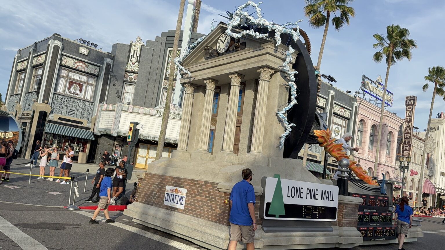 PHOTOS, VIDEO: Universal Mega Movie Parade Returns to Universal Studios ...