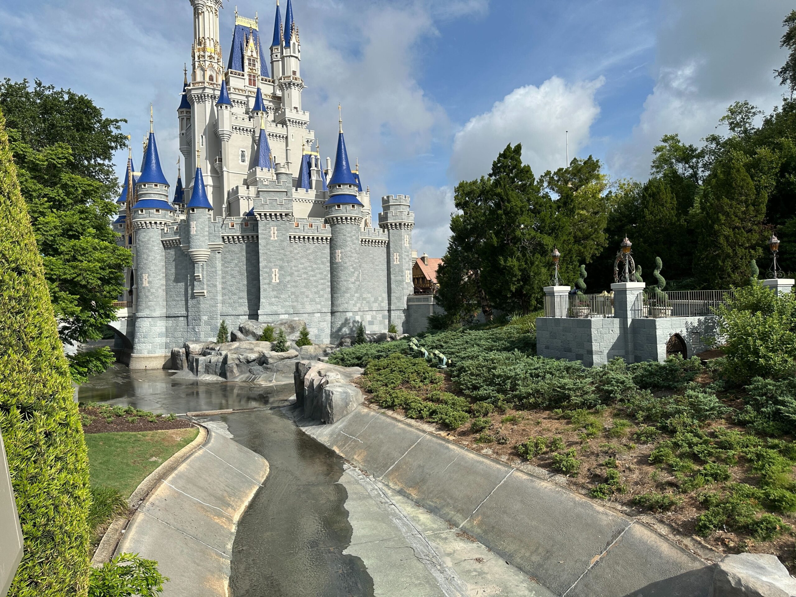 Cinderella Castle Moat Refilling Begins at Magic Kingdom - WDW News Today